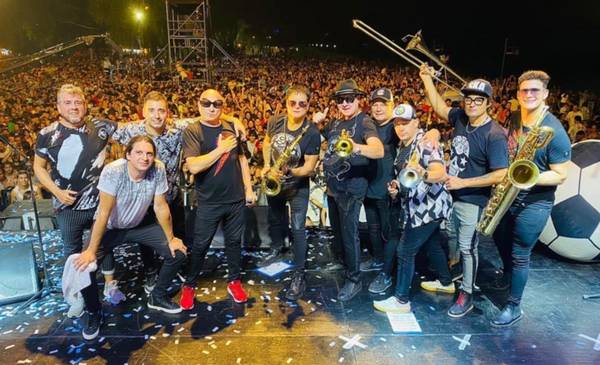 La Mosca, la banda del momento, tocará en la región con entrada libre y ...