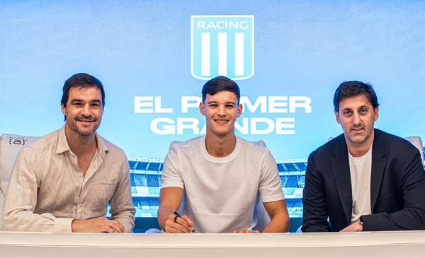 "Here we go": Racing presentó a Carboni con participación de Messi y un ...