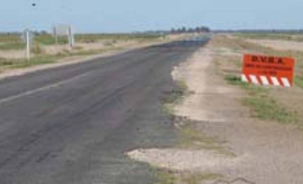 El asfalto llega a la ruta 72 - La Nueva