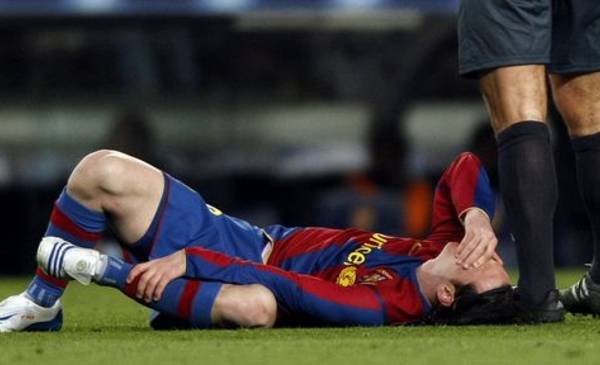 Messi se rompió el bíceps de la pierna izquierda - La Nueva