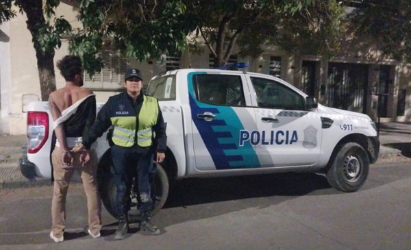Fue Detenido Por Resistirse A La Autoridad Carecer De Licencia Y
