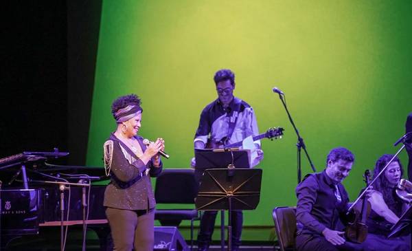 50 años de Artaud: cómo fue el homenaje a Spinetta en el Colón - La Nueva