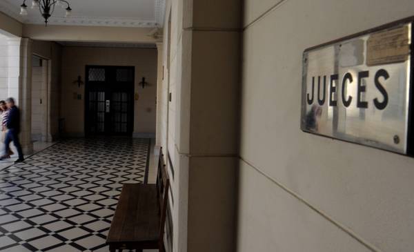 Condenado a 5 años de cárcel por robar una planta de marihuana - La Nueva