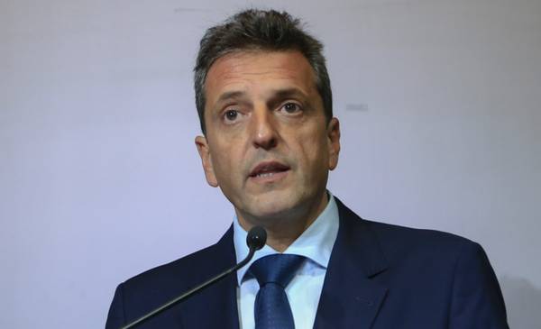 Tras la restitución de Ganancias por parte de Milei, el massismo ...