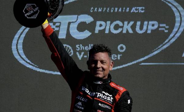 Y un día, Guillermo Ortelli volvió a subirse a un podio - La Nueva