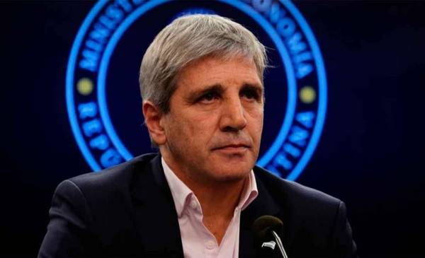 Caputo: "La gente tendrá que vender dólares para pagar impuestos y el ...