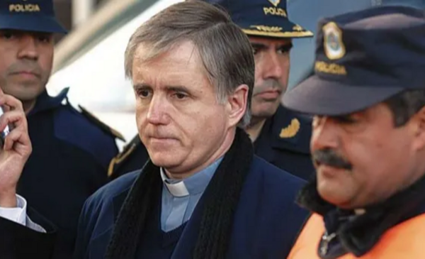 La Justicia rechazó la solicitud del sacerdote Julio Grassi para salir ...
