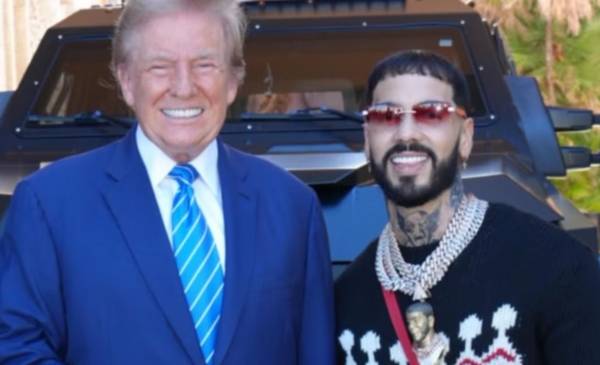 Anuel AA visitó a Trump y arengó a los fans: “Vamos a votar por el bien ...
