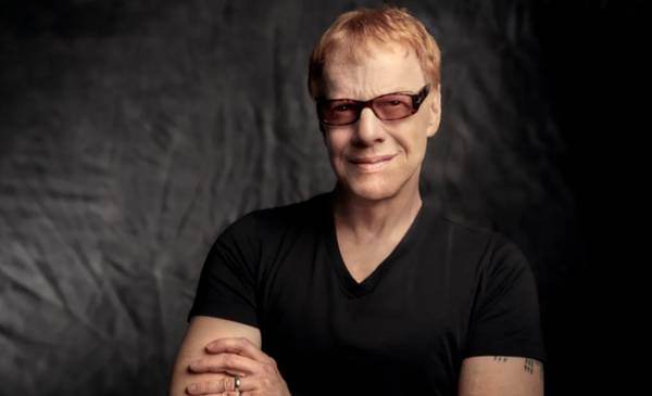 El multipremiado compositor cinematográfico Danny Elfman enfrenta un ...