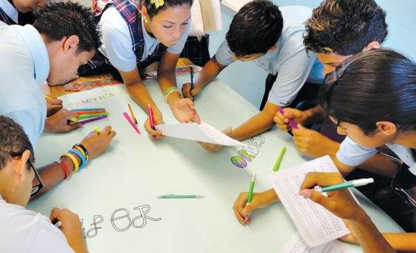 Si sos el "mejor compañero" en la escuela, tenés premio - La Nueva